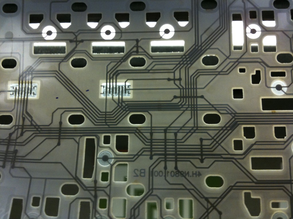 apple-keyboard-a1243-disassembly-brunerd